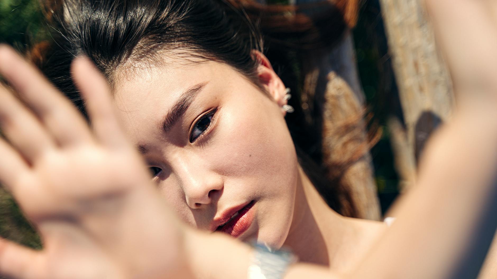 Clear Skin, Naturally: Everyday Habits Dermatologists Say Actually Help ...